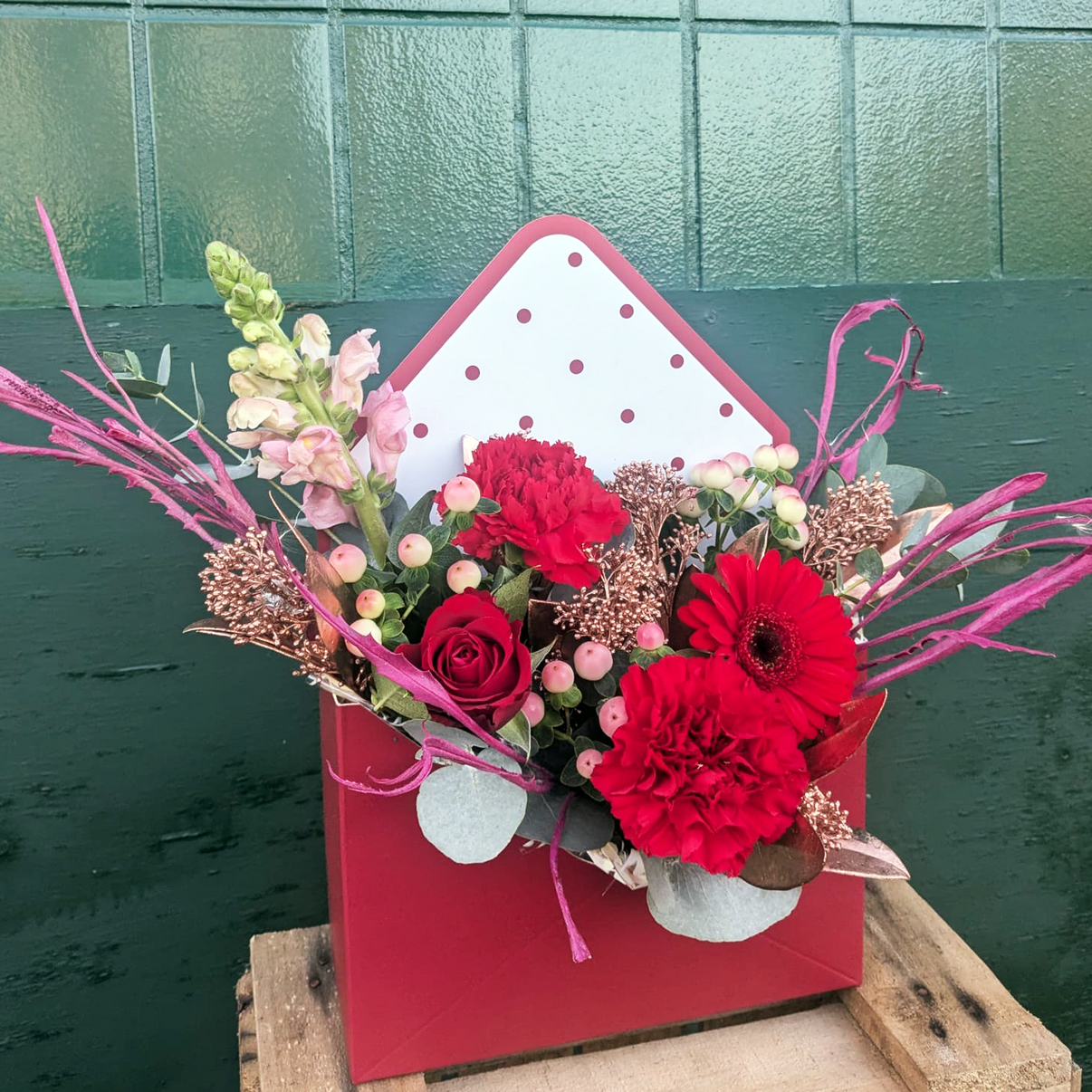 Fresh Letter of Love Arrangement – Greenwood'sFlorist